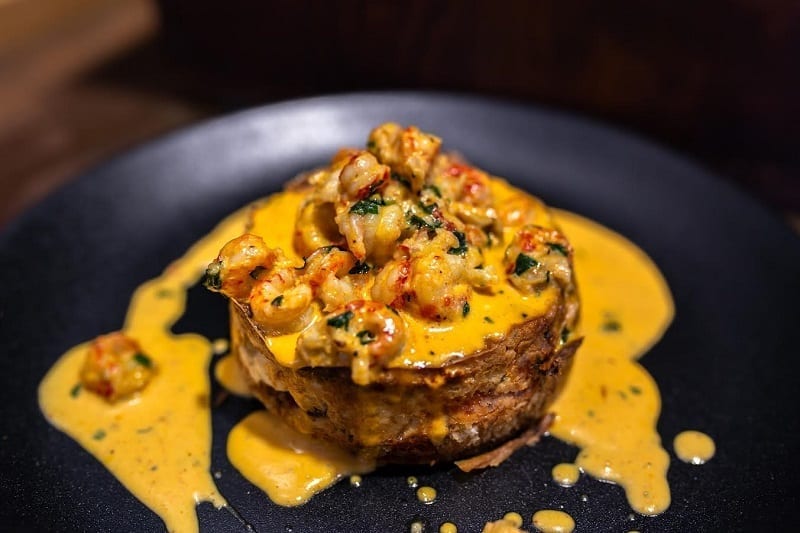 Meet the Chef Behind the NOLA-Style 'Alligator Cheesecake' Only at ...